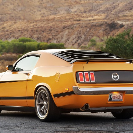 Retrobuilt 1969 Mustang Fastback - Bee Huge™